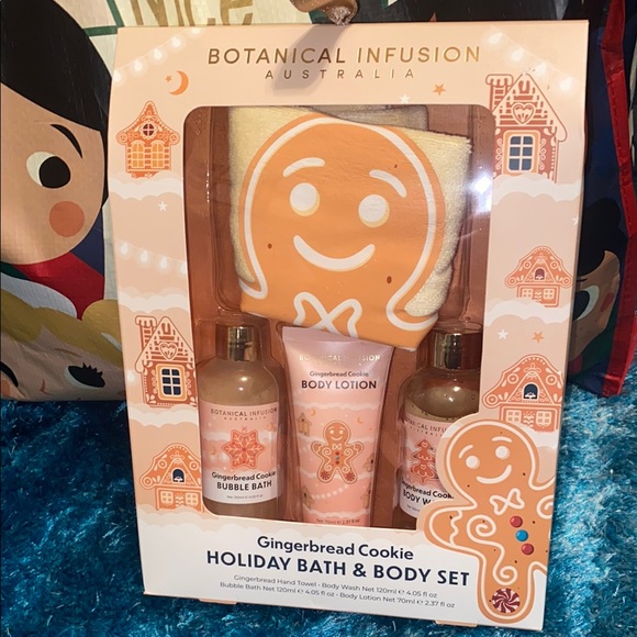 Bath | Gingerbread Cookie Holiday Bath Body Set | Poshmark